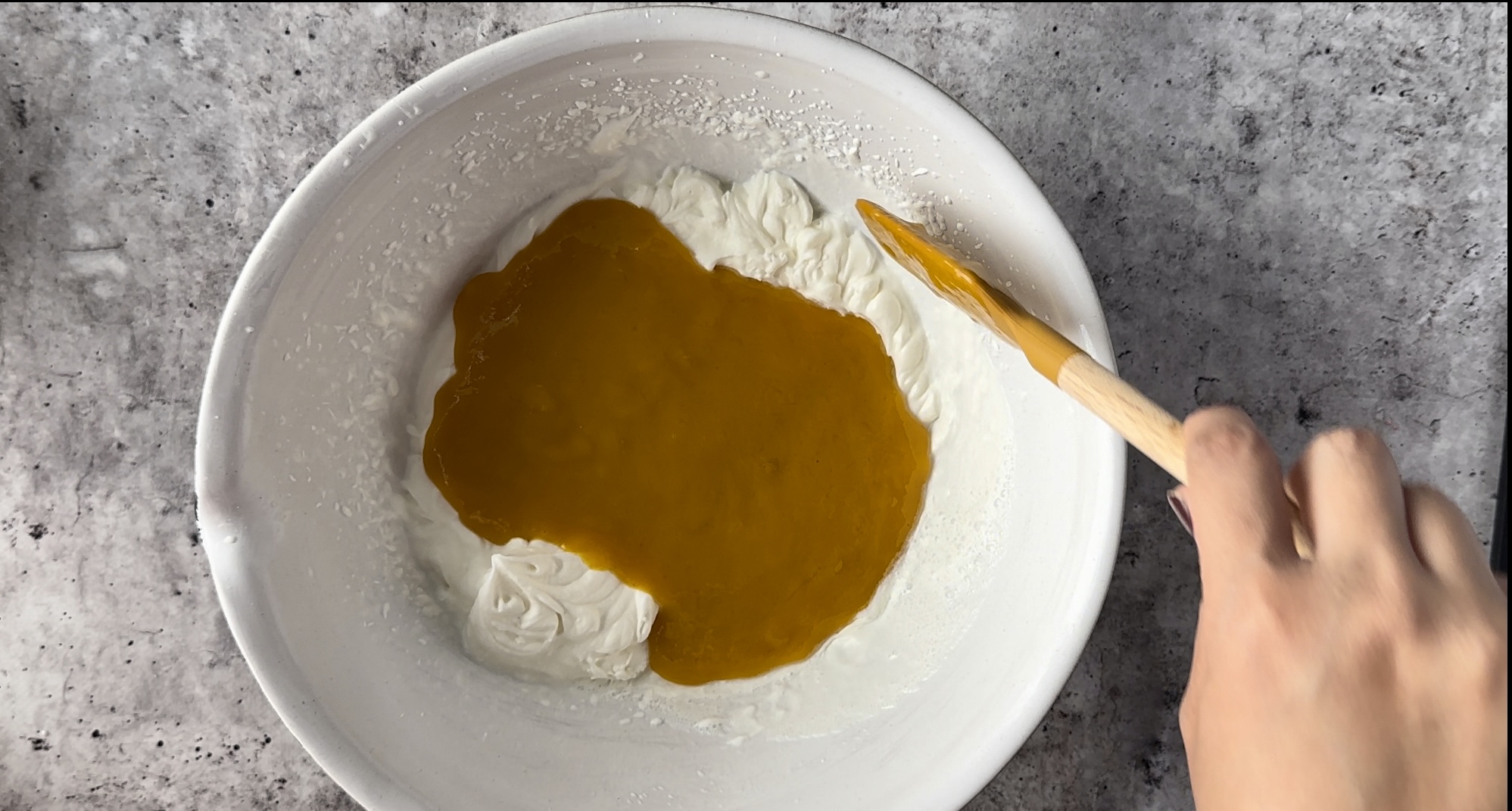 Mango Mousse | bakeologie