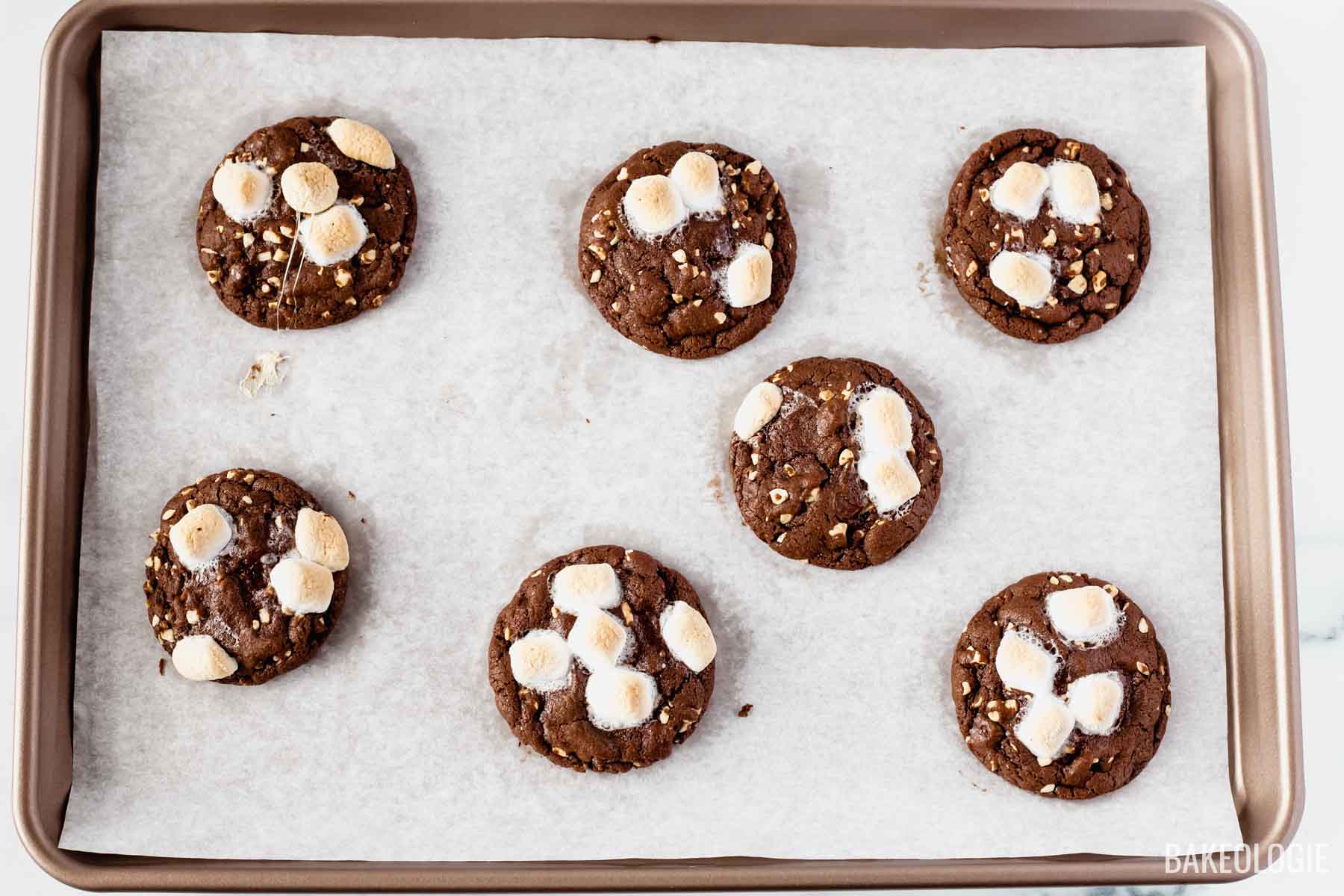 Rocky Road Cookies | bakeologie