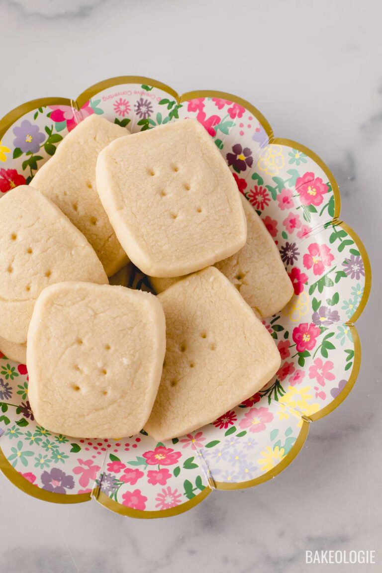 Easy Shortbread Cookies -Two Ways | bakeologie