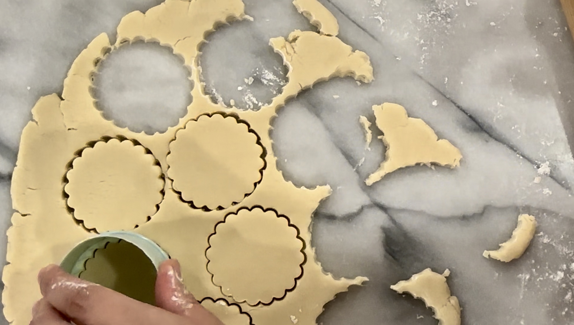 Easy Shortbread Cookies -Two Ways | bakeologie