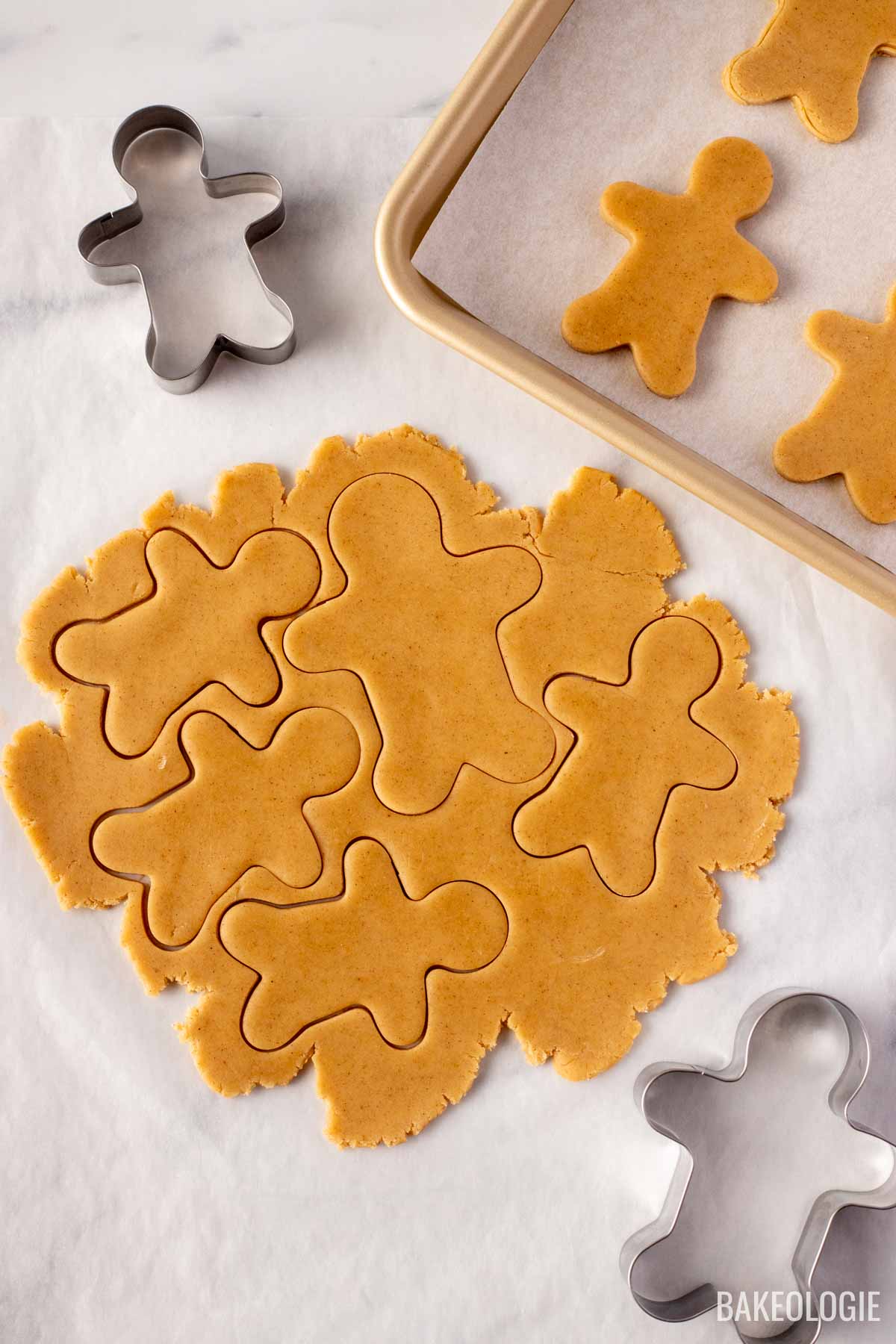Gingerbread Cookies Without Molasses | bakeologie
